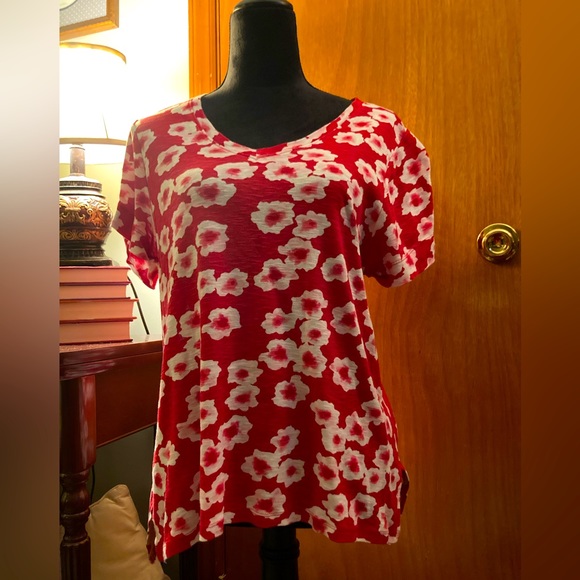 Philosophy | Tops | Philosophy Short Sleeve Floral Top | Poshmark